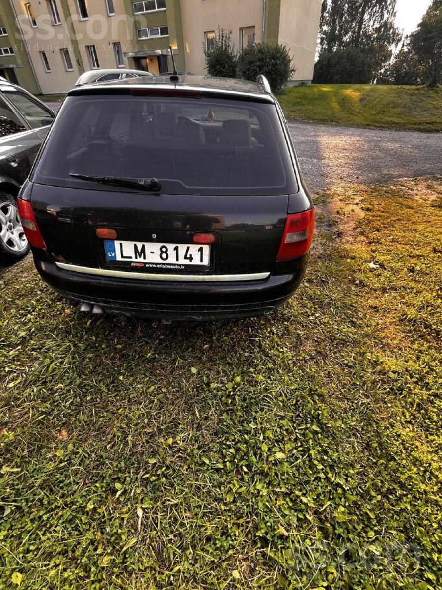 Black Audi A6 2002 in Talsi, with an engine capacity of 1.90 L and mileage of 393 thousand km for 1650 €, photo 5 on AUTOMOTO.COM.LV