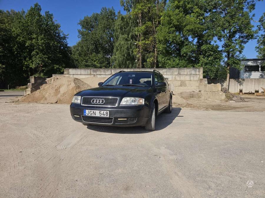 Черный Ауди А6 2002 в Вильнюс, объемом двигателя 2.50 л и пробегом 350 тыс. км за 1700 €, фото 1 на AUTOMOTO.COM.LV