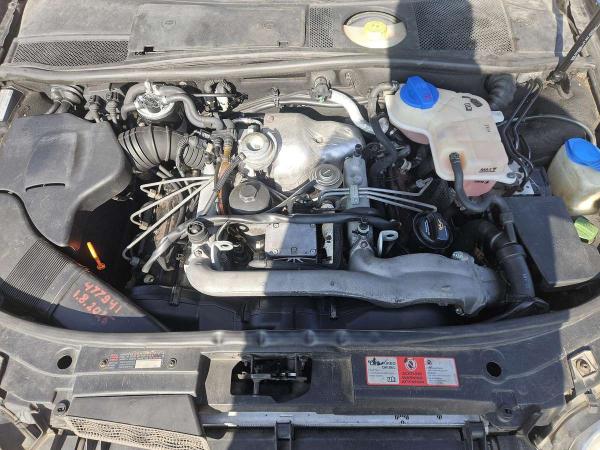 Black Audi A6 2002 in Vilnius, with an engine capacity of 2.50 L and mileage of 350 thousand km for 1700 €, photo 11 on AUTOMOTO.COM.LV