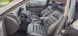 Black Audi A6 2002 in Jelgava, with an engine capacity of 2.50 L and mileage of 386 thousand km for 1200 €, photo 7 on AUTOMOTO.COM.LV