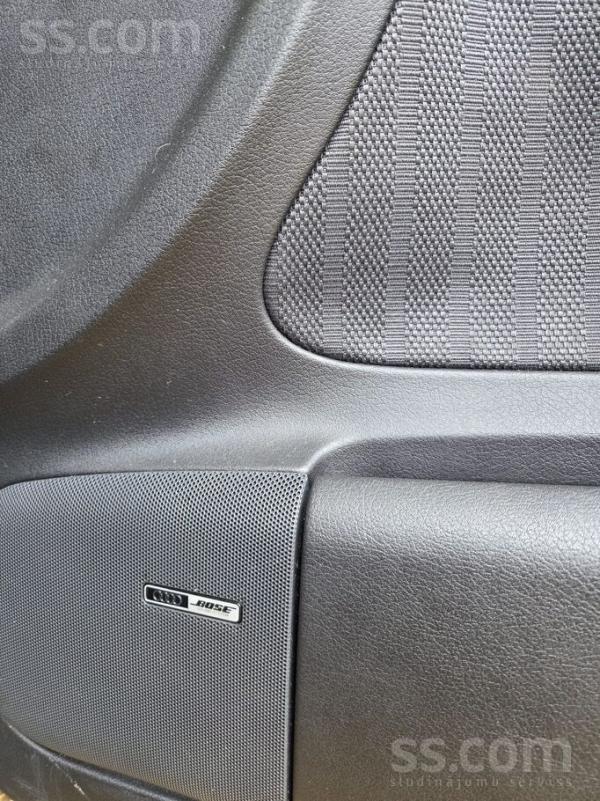 Melns Audi A6 2002 Rēzekne, ar dzinēja tilpumu 2.50 L un nobraukumu 411 tūkst. km par 1700 €, foto 10 vietnē AUTOMOTO.COM.LV