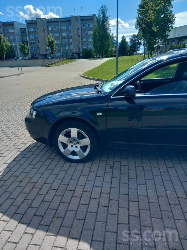 Melns Audi A6 2003 Jēkabpils, ar dzinēja tilpumu 2.50 L un nobraukumu 448 tūkst. km par 2000 €, foto 3 vietnē AUTOMOTO.COM.LV