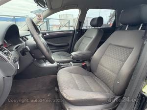 Melns Audi A6 2003 Rapla, ar dzinēja tilpumu 1.90 L un nobraukumu 0 tūkst. km par 850 €, foto 7 vietnē AUTOMOTO.COM.LV