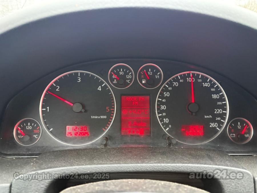 Melns Audi A6 2003 Rapla, ar dzinēja tilpumu 1.90 L un nobraukumu 0 tūkst. km par 850 €, foto 11 vietnē AUTOMOTO.COM.LV