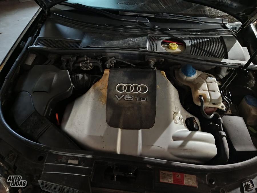 Melns Audi A6 2003 Joniškis, ar dzinēja tilpumu 2.50 L un nobraukumu 400 tūkst. km par 1650 €, foto 31 vietnē AUTOMOTO.COM.LV