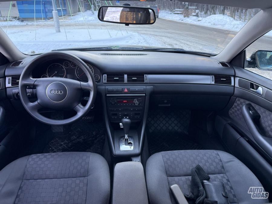 Melns Audi A6 2003 Alīta, ar dzinēja tilpumu 2.40 L un nobraukumu 245 tūkst. km par 1450 €, foto 11 vietnē AUTOMOTO.COM.LV