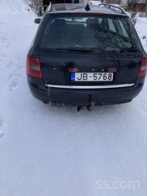 Melns Audi A6 2003 Ventspils, ar dzinēja tilpumu 1.90 L un nobraukumu 428 tūkst. km par 1100 €, foto 4 vietnē AUTOMOTO.COM.LV