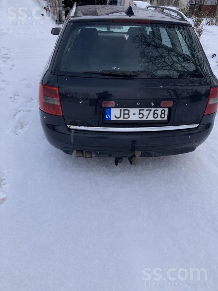 Melns Audi A6 2003 Ventspils, ar dzinēja tilpumu 1.90 L un nobraukumu 428 tūkst. km par 1100 €, foto 4 vietnē AUTOMOTO.COM.LV