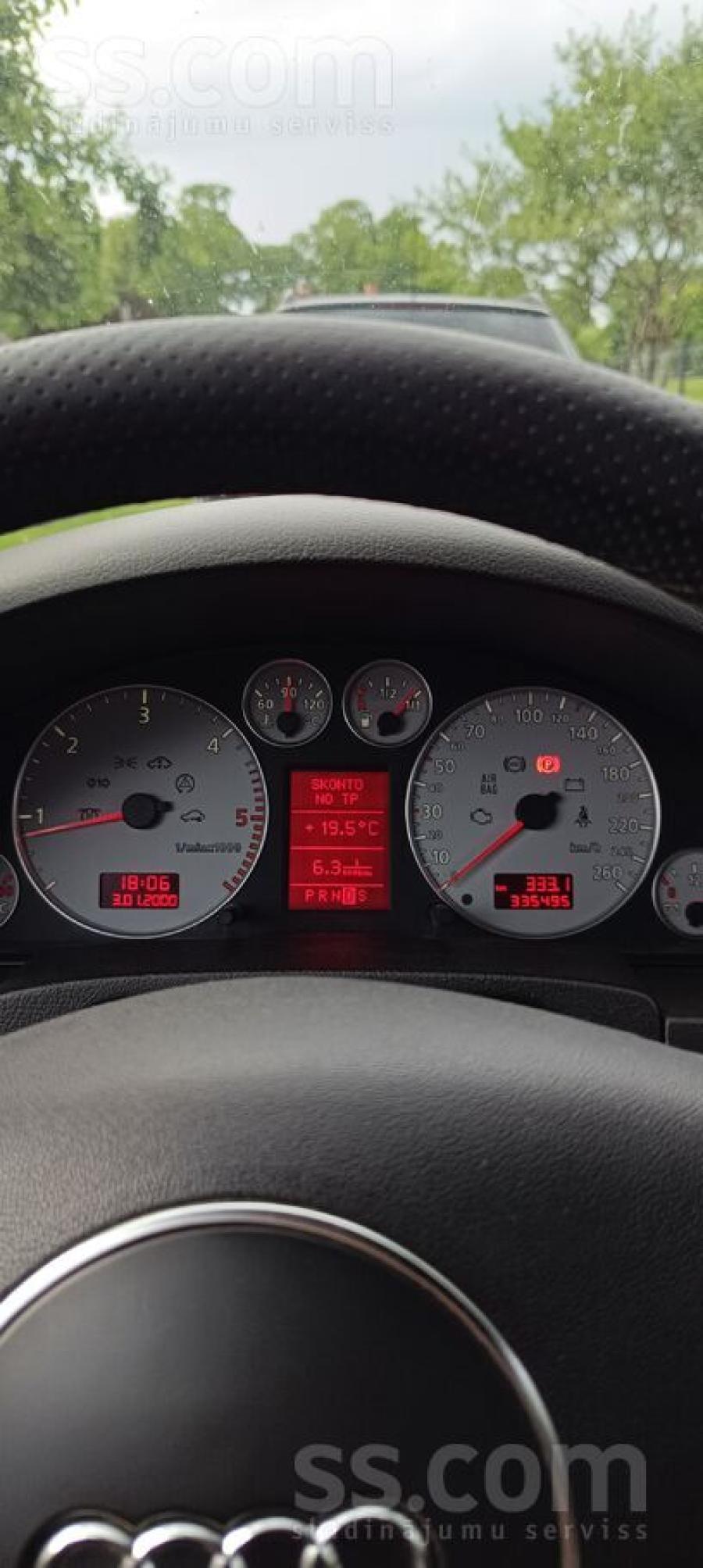 Black Audi A6 2003 in Valmiera, with an engine capacity of 2.50 L and mileage of 335 thousand km for 2150 €, photo 16 on AUTOMOTO.COM.LV