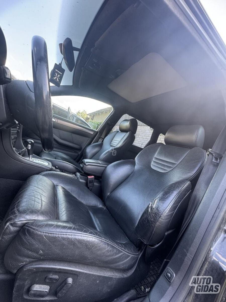 Melns Audi A6 2003 Panevēža, ar dzinēja tilpumu 2.50 L un nobraukumu 440 tūkst. km par 1600 €, foto 11 vietnē AUTOMOTO.COM.LV