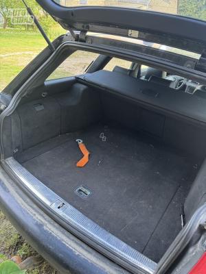 Melns Audi A6 2003 Panevēža, ar dzinēja tilpumu 2.50 L un nobraukumu 440 tūkst. km par 1600 €, foto 14 vietnē AUTOMOTO.COM.LV