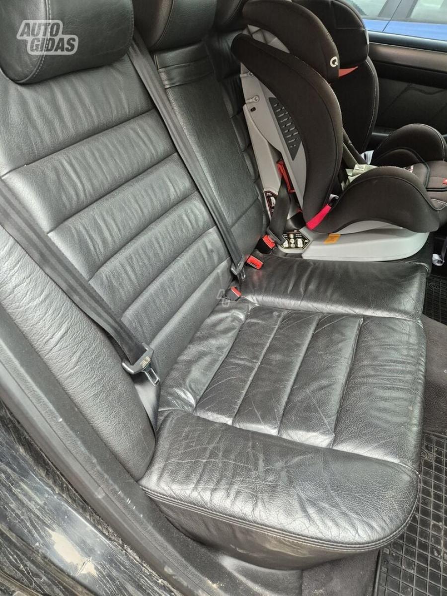 Melns Audi A6 2003 Jonava, ar dzinēja tilpumu 2.50 L un nobraukumu 363 tūkst. km par 2200 €, foto 10 vietnē AUTOMOTO.COM.LV