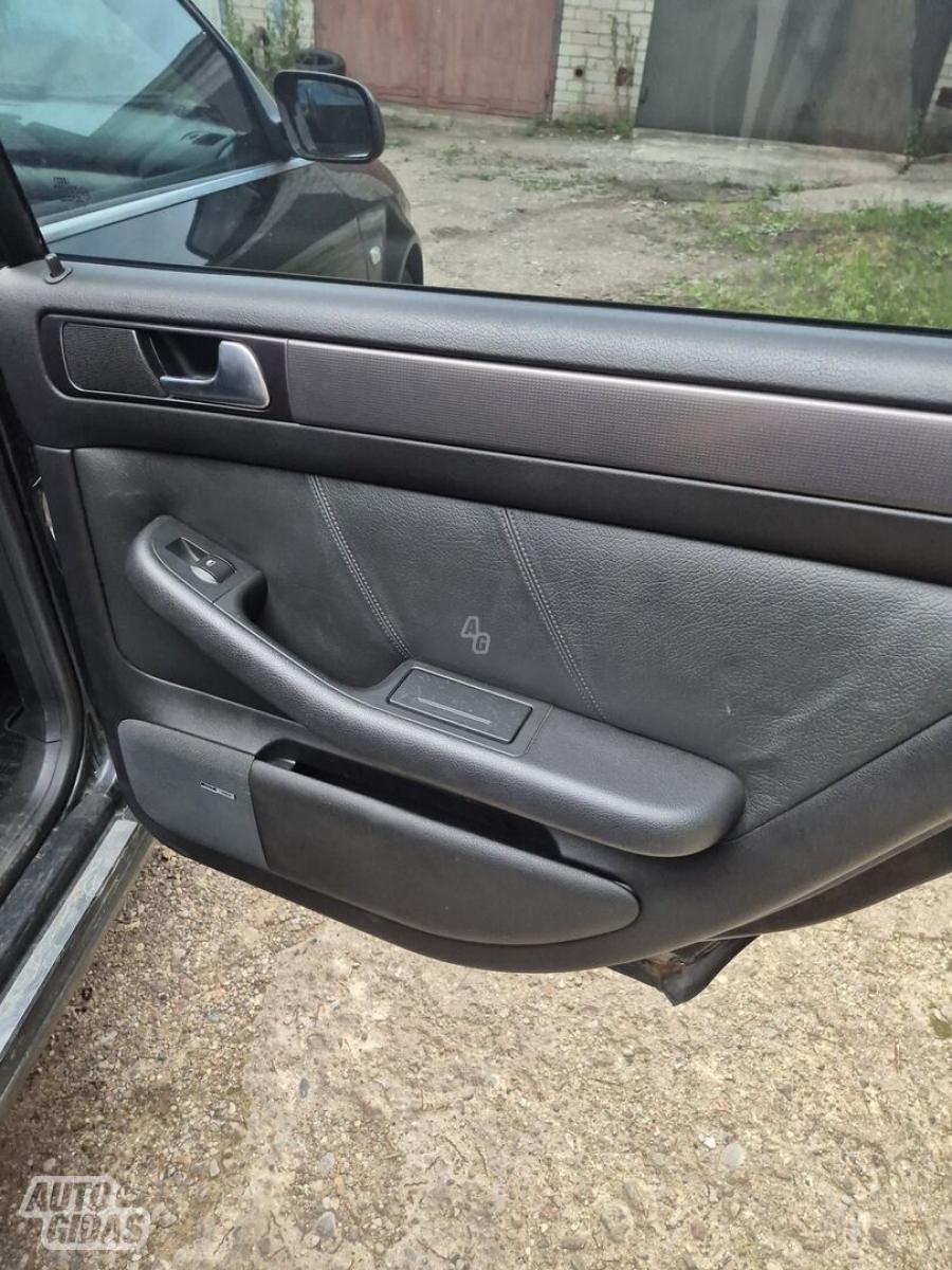 Melns Audi A6 2003 Jonava, ar dzinēja tilpumu 2.50 L un nobraukumu 363 tūkst. km par 2200 €, foto 11 vietnē AUTOMOTO.COM.LV