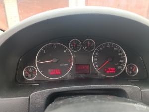 Melns Audi A6 2003 Kauņa, ar dzinēja tilpumu 1.90 L un nobraukumu 365 tūkst. km par 1150 €, foto 11 vietnē AUTOMOTO.COM.LV