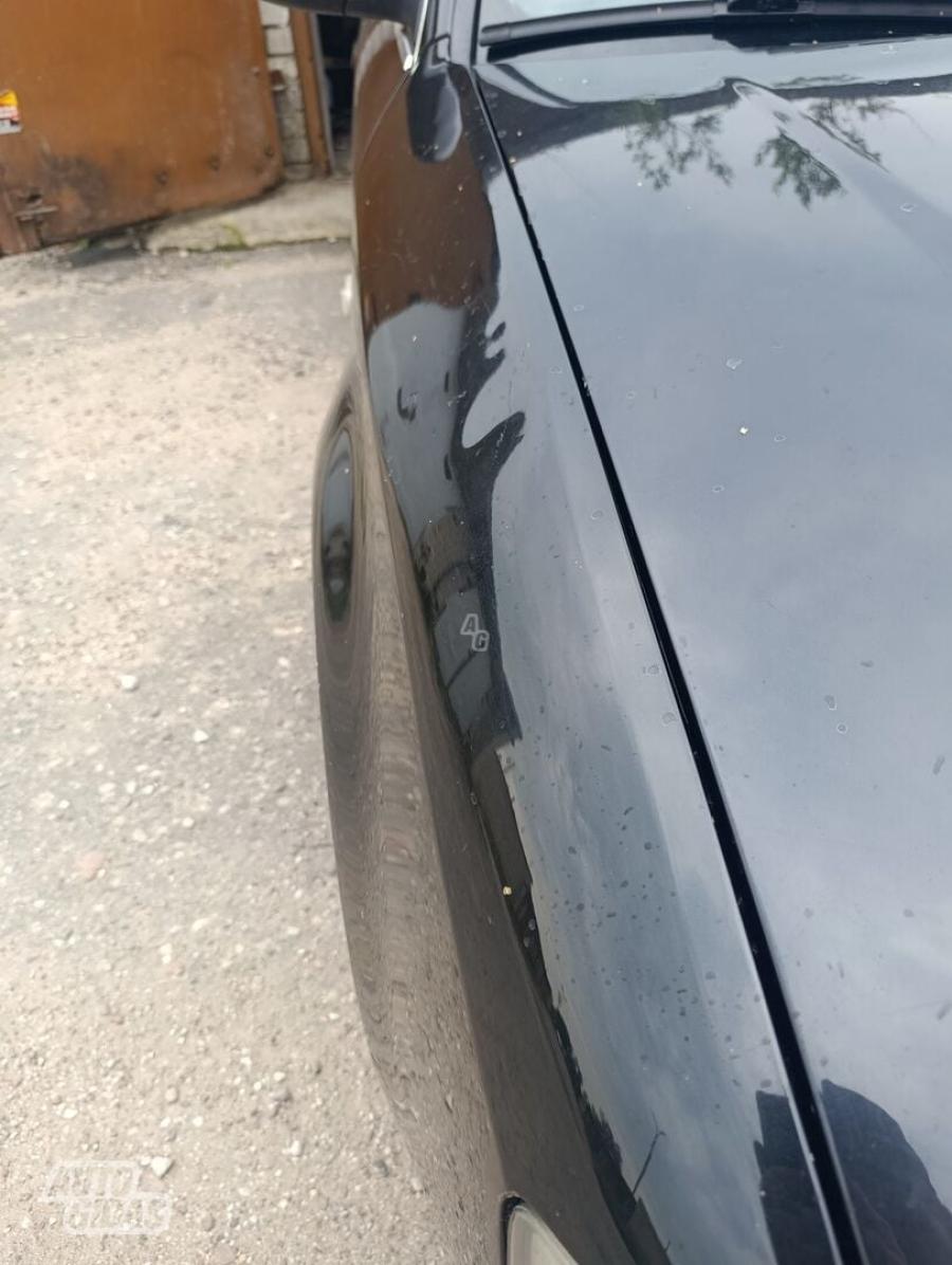 Melns Audi A6 2003 Kauņa, ar dzinēja tilpumu 1.90 L un nobraukumu 365 tūkst. km par 1150 €, foto 16 vietnē AUTOMOTO.COM.LV