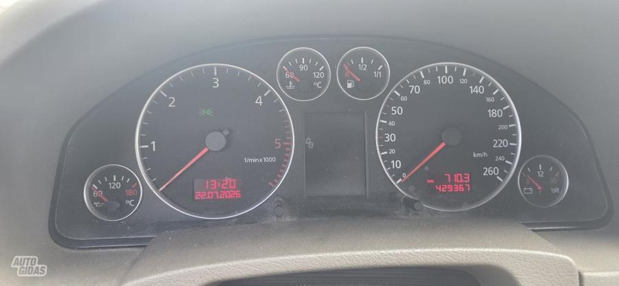Melns Audi A6 2003 Panevēža, ar dzinēja tilpumu 1.90 L un nobraukumu 429 tūkst. km par 650 €, foto 19 vietnē AUTOMOTO.COM.LV