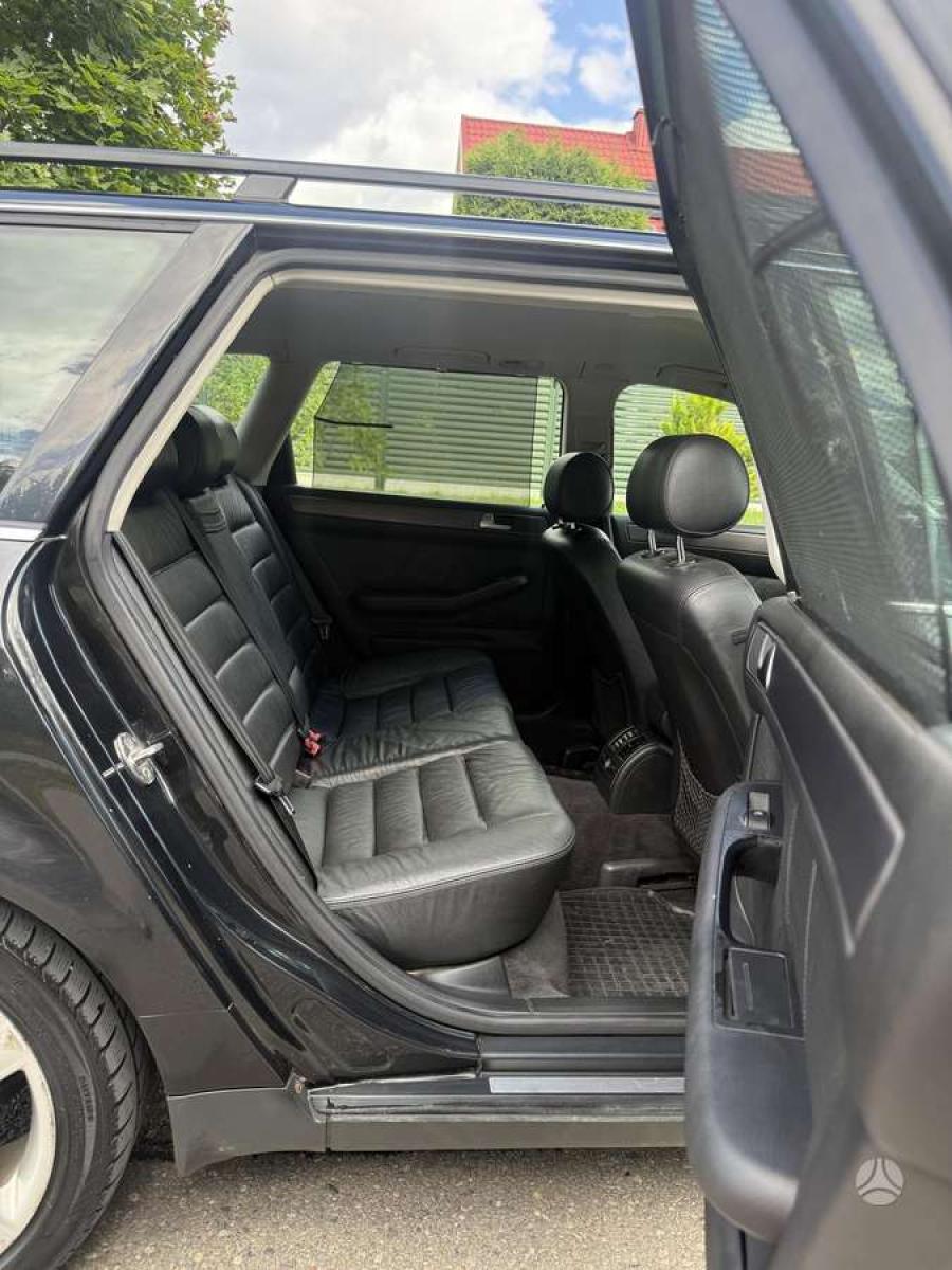 Black Audi A6 2003 in Vilnius, with an engine capacity of 2.50 L and mileage of 365 thousand km for 1950 €, photo 11 on AUTOMOTO.COM.LV