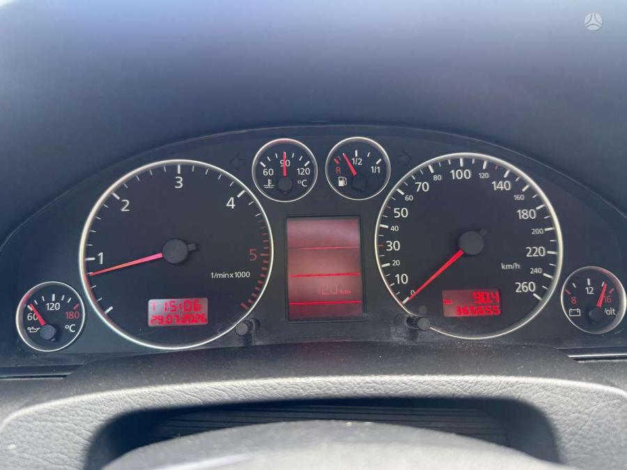 Black Audi A6 2003 in Vilnius, with an engine capacity of 2.50 L and mileage of 365 thousand km for 1950 €, photo 16 on AUTOMOTO.COM.LV