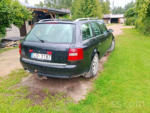 Melns Audi A6 2003 Gulbene, ar dzinēja tilpumu 2.50 L un nobraukumu 330 tūkst. km par 1100 €, foto 4 vietnē AUTOMOTO.COM.LV