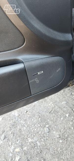 Black Audi A6 2003 in Kaunas, with an engine capacity of 2.50 L and mileage of 394 thousand km for 800 €, photo 12 on AUTOMOTO.COM.LV
