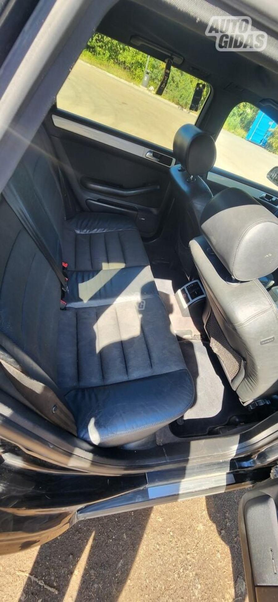 Black Audi A6 2003 in Kaunas, with an engine capacity of 2.50 L and mileage of 394 thousand km for 800 €, photo 15 on AUTOMOTO.COM.LV
