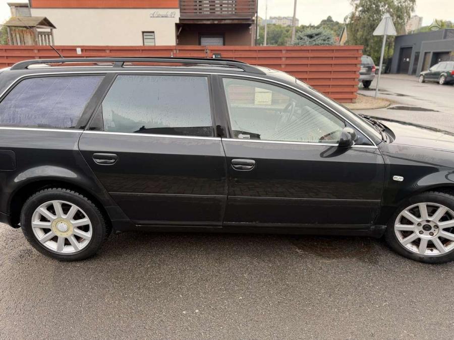 Black Audi A6 2003 in Kaunas, with an engine capacity of 2.50 L and mileage of 321 thousand km for 1390 €, photo 6 on AUTOMOTO.COM.LV