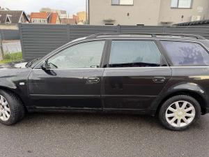 Black Audi A6 2003 in Kaunas, with an engine capacity of 2.50 L and mileage of 321 thousand km for 1390 €, photo 10 on AUTOMOTO.COM.LV