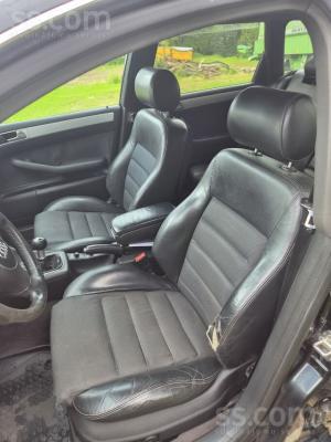 Melns Audi A6 2003 Tukums, ar dzinēja tilpumu 1.90 L un nobraukumu 346 tūkst. km par 2550 €, foto 12 vietnē AUTOMOTO.COM.LV