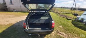 Black Audi A6 2004 in Anyksciai, with an engine capacity of 2.50 L and mileage of 443 thousand km for 1150 €, photo 9 on AUTOMOTO.COM.LV