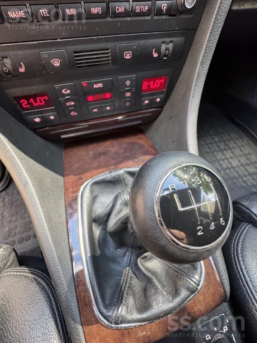 Black Audi A6 2004 in Jelgava, with an engine capacity of 2.50 L and mileage of 398 thousand km for 1850 €, photo 15 on AUTOMOTO.COM.LV
