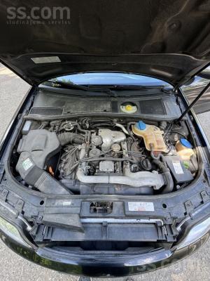 Black Audi A6 2004 in Jelgava, with an engine capacity of 2.50 L and mileage of 398 thousand km for 1850 €, photo 18 on AUTOMOTO.COM.LV