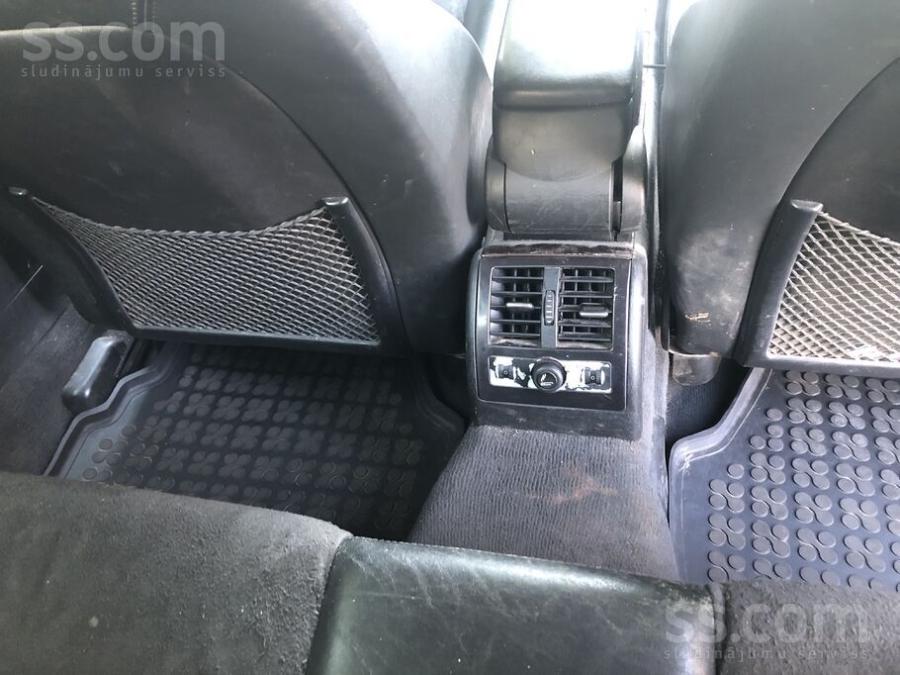 Black Audi A6 2004 in Riga, with an engine capacity of 2.50 L and mileage of 426 thousand km for 1024 €, photo 5 on AUTOMOTO.COM.LV