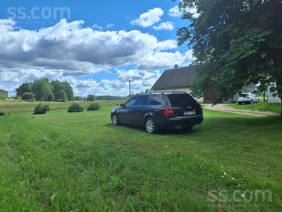 Melns Audi A6 2004 Rīga, ar dzinēja tilpumu 1.90 L un nobraukumu 293 tūkst. km par 890 €, foto 5 vietnē AUTOMOTO.COM.LV