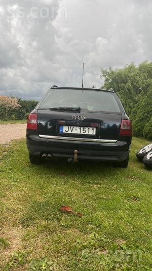 Melns Audi A6 2004 Ventspils, ar dzinēja tilpumu 1.90 L un nobraukumu 318 tūkst. km par 1500 €, foto 3 vietnē AUTOMOTO.COM.LV