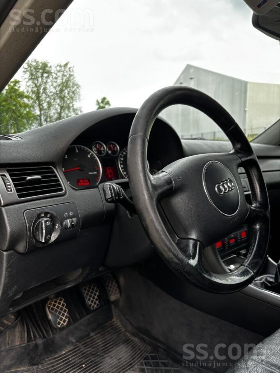 Melns Audi A6 2004 Balvi, ar dzinēja tilpumu 1.90 L un nobraukumu 295 tūkst. km par 2250 €, foto 12 vietnē AUTOMOTO.COM.LV