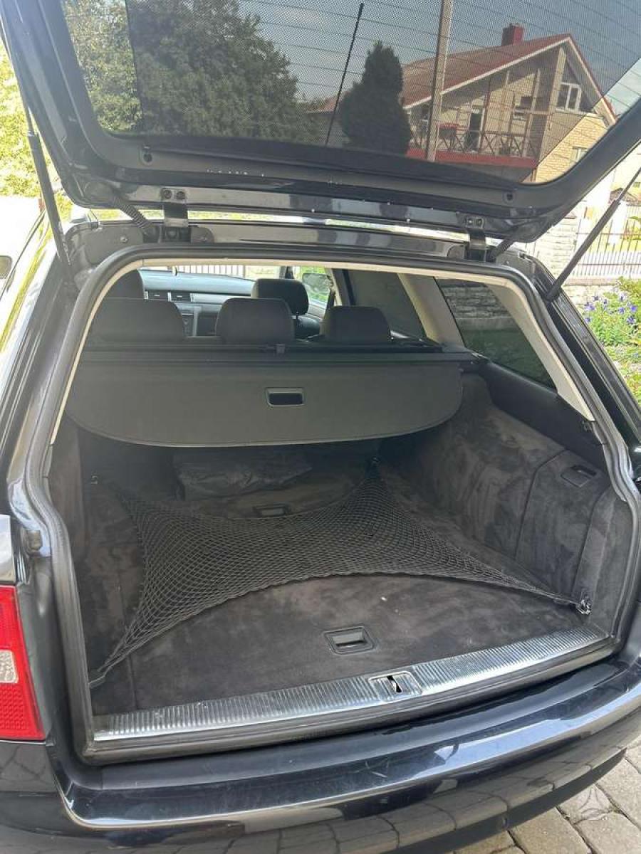 Black Audi A6 2004 in Vilnius, with an engine capacity of 1.90 L and mileage of 135 thousand km for 3990 €, photo 6 on AUTOMOTO.COM.LV