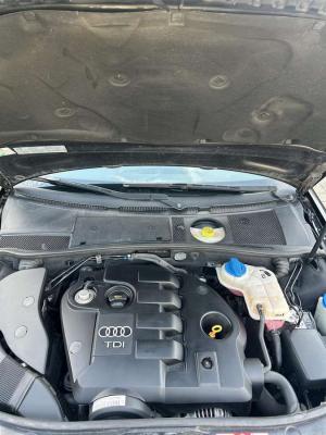 Black Audi A6 2004 in Vilnius, with an engine capacity of 1.90 L and mileage of 135 thousand km for 3990 €, photo 13 on AUTOMOTO.COM.LV