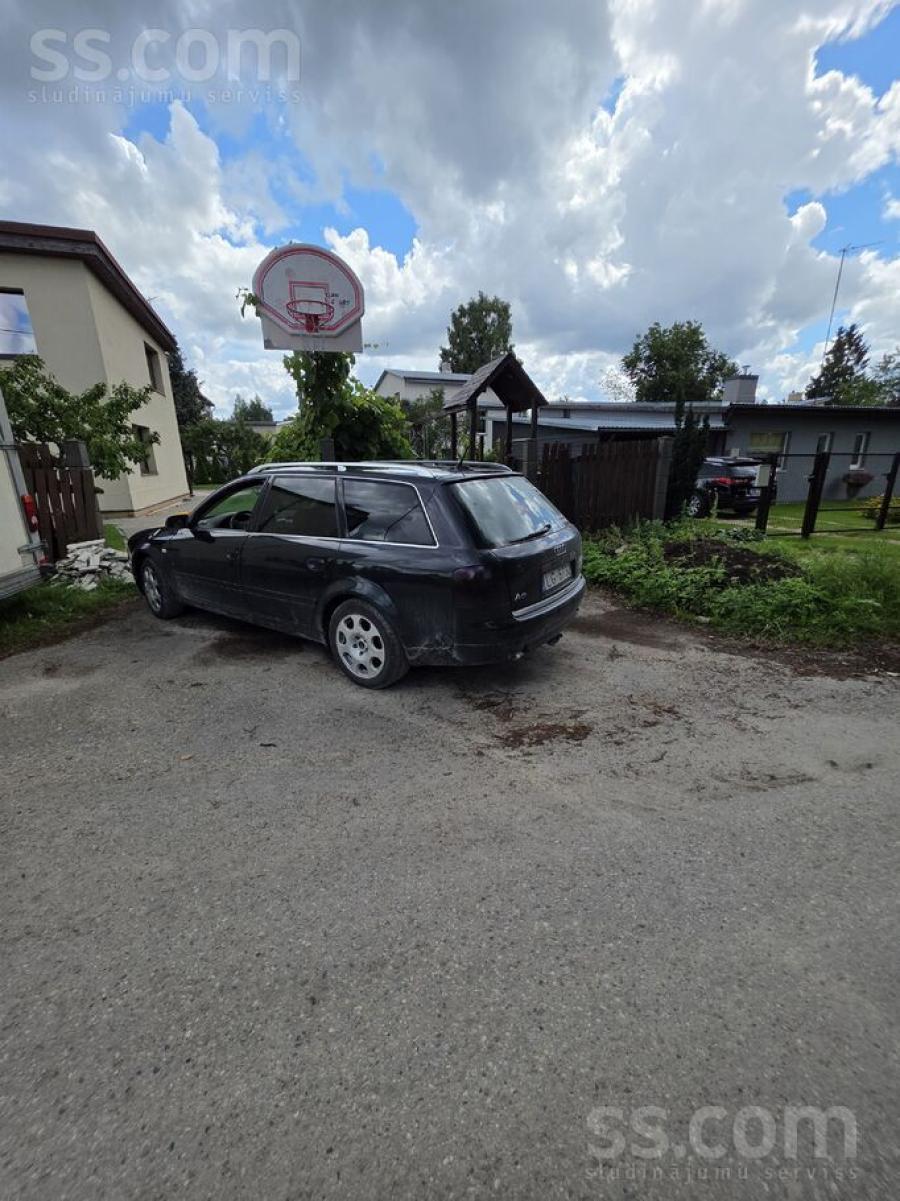 Melns Audi A6 2004 Ogre, ar dzinēja tilpumu 2.50 L un nobraukumu 363 tūkst. km par 850 €, foto 5 vietnē AUTOMOTO.COM.LV