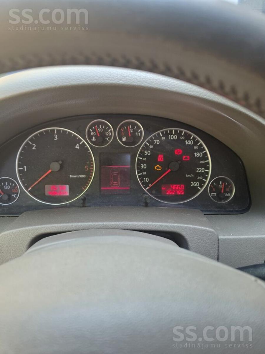 Melns Audi A6 2004 Ogre, ar dzinēja tilpumu 2.50 L un nobraukumu 363 tūkst. km par 850 €, foto 14 vietnē AUTOMOTO.COM.LV