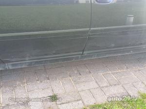 Melns Audi A6 2004 Tallina, ar dzinēja tilpumu 2.50 L un nobraukumu 434 tūkst. km par 1000 €, foto 14 vietnē AUTOMOTO.COM.LV