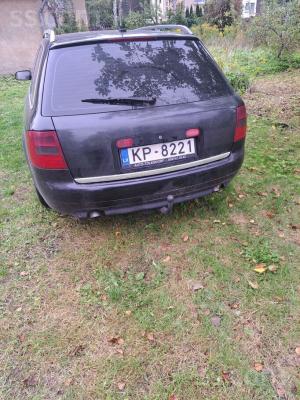 Black Audi A6 2004 in Riga, with an engine capacity of 2.50 L and mileage of 333 thousand km for 1950 €, photo  on AUTOMOTO.COM.LV