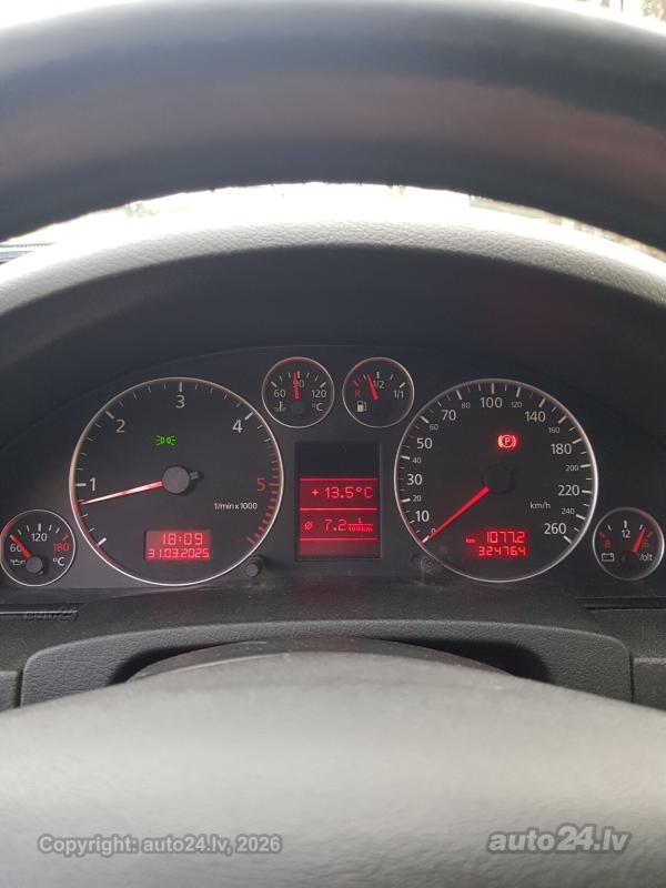 Audi A6 2004 Tallina vietnē Melns Audi A6 2004 Tallina, ar dzinēja tilpumu 1.90 L un nobraukumu 320 tūkst. km par 1499 €, foto 10 vietnē AUTOMOTO.COM.LV