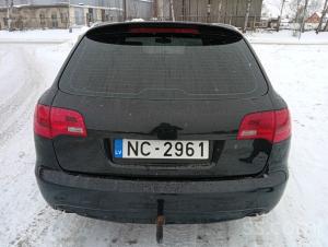 Melns Audi A6 2005 Gulbene, ar dzinēja tilpumu 2.70 L un nobraukumu 438 tūkst. km par 2300 €, foto 5 vietnē AUTOMOTO.COM.LV