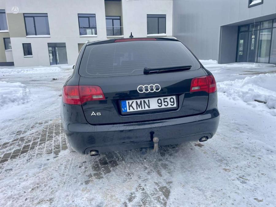 Black Audi A6 2005 in Vilnius, with an engine capacity of 2.70 L and mileage of 335 thousand km for 2450 €, photo 9 on AUTOMOTO.COM.LV