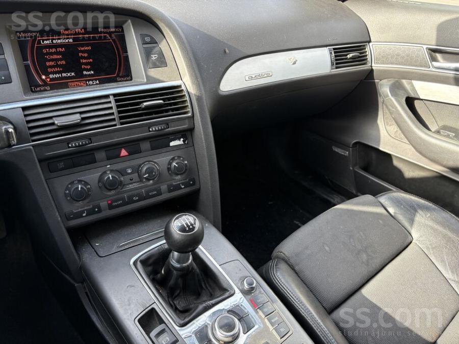 Black Audi A6 2005 in Riga, with an engine capacity of 3.00 L and mileage of 421 thousand km for 1100 €, photo 11 on AUTOMOTO.COM.LV