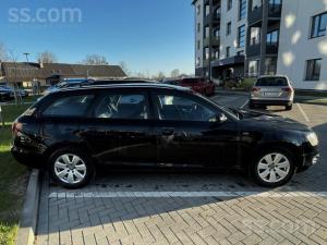 Black Audi A6 2005 in Riga, with an engine capacity of 2.70 L and mileage of 377 thousand km for 3300 €, photo 5 on AUTOMOTO.COM.LV