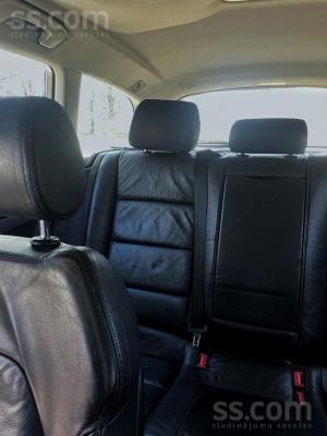 Black Audi A6 2005 in Riga, with an engine capacity of 2.70 L and mileage of 377 thousand km for 3300 €, photo 12 on AUTOMOTO.COM.LV