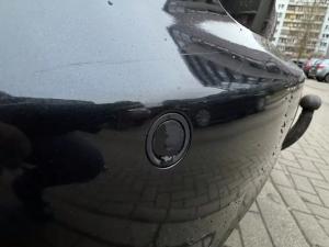 Black Audi A6 2005 in Riga, with an engine capacity of 3.00 L and mileage of 328 thousand km for 2990 €, photo 8 on AUTOMOTO.COM.LV