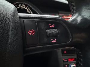 Black Audi A6 2005 in Riga, with an engine capacity of 3.00 L and mileage of 328 thousand km for 2990 €, photo 28 on AUTOMOTO.COM.LV