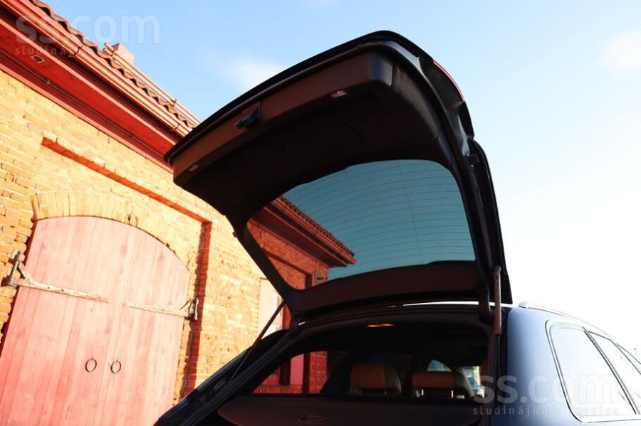 Melns Audi A6 2005 Ventspils, ar dzinēja tilpumu 3.00 L un nobraukumu 389 tūkst. km par 3900 €, foto 9 vietnē AUTOMOTO.COM.LV